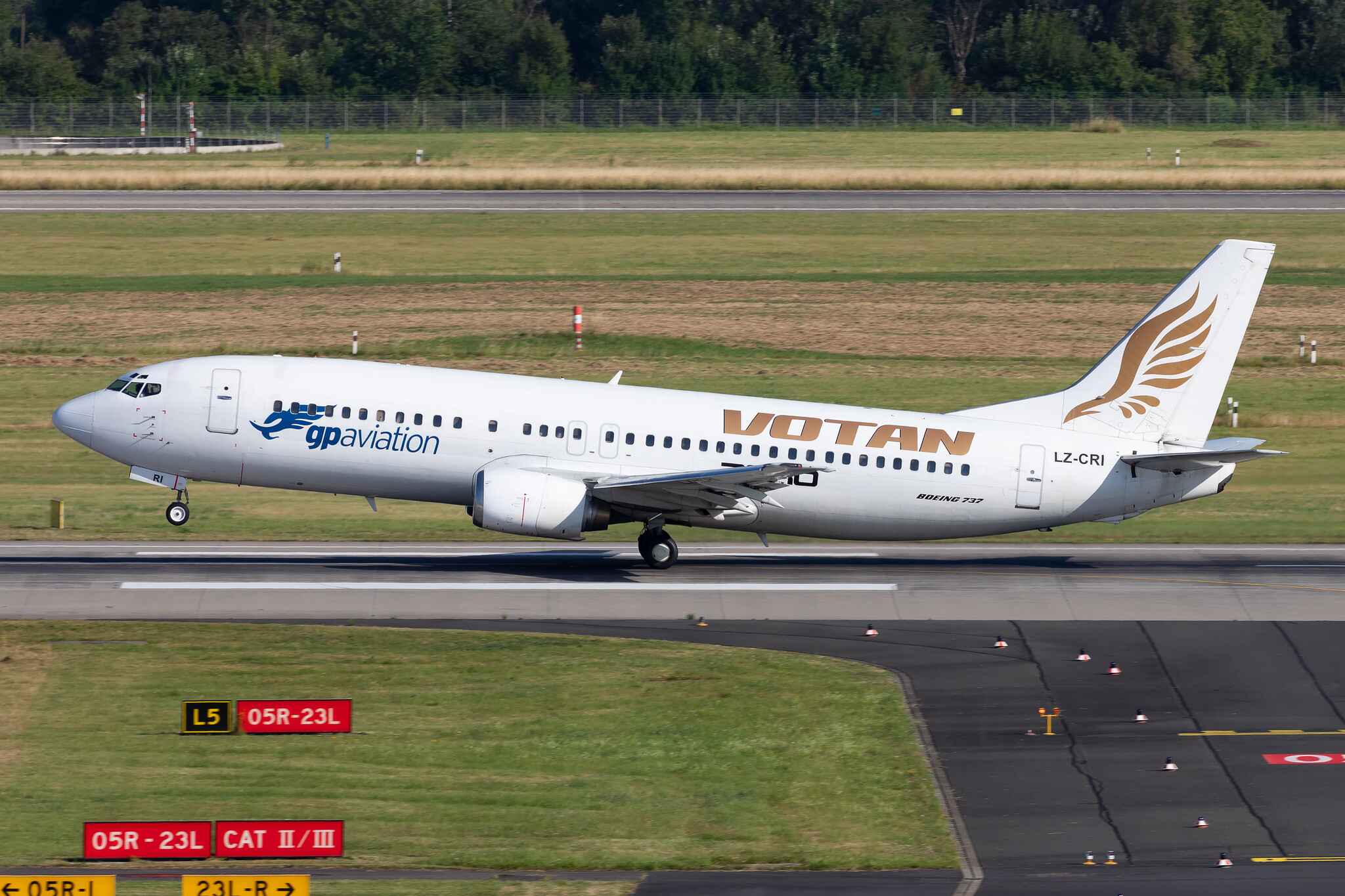 Air Bucharest va opera în 2023 două avioane de tip Boeing 737