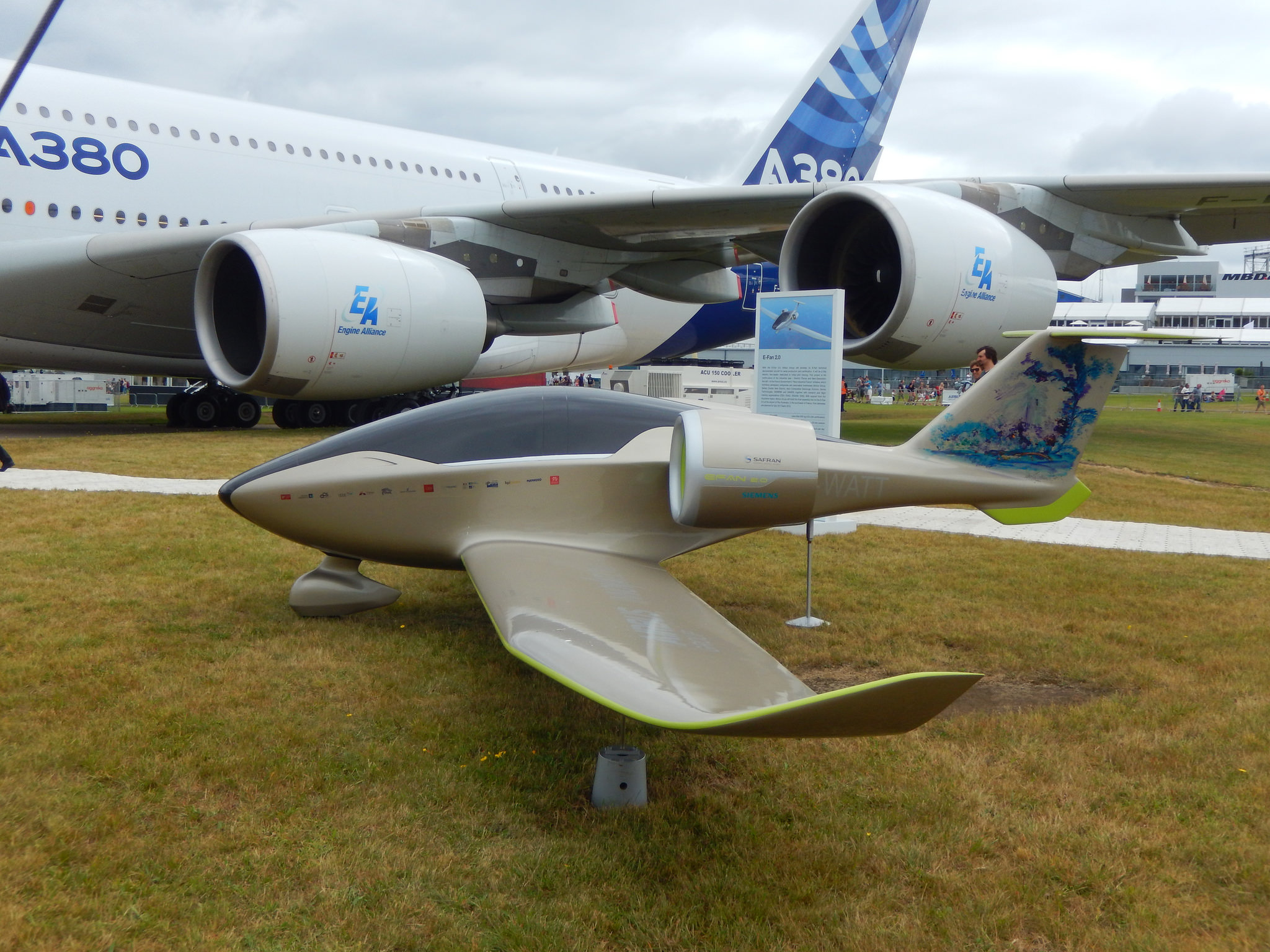 Airbus ar putea construi un hibrid cu 19 locuri pentru piața aviației ...